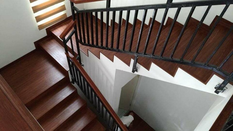 Inspirasi Lantai Vinyl untuk Tangga - Alvera